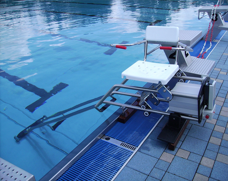 Hoyer Pool-Butler Lifter bis 150 kg - Frühwald Heilbehelfe